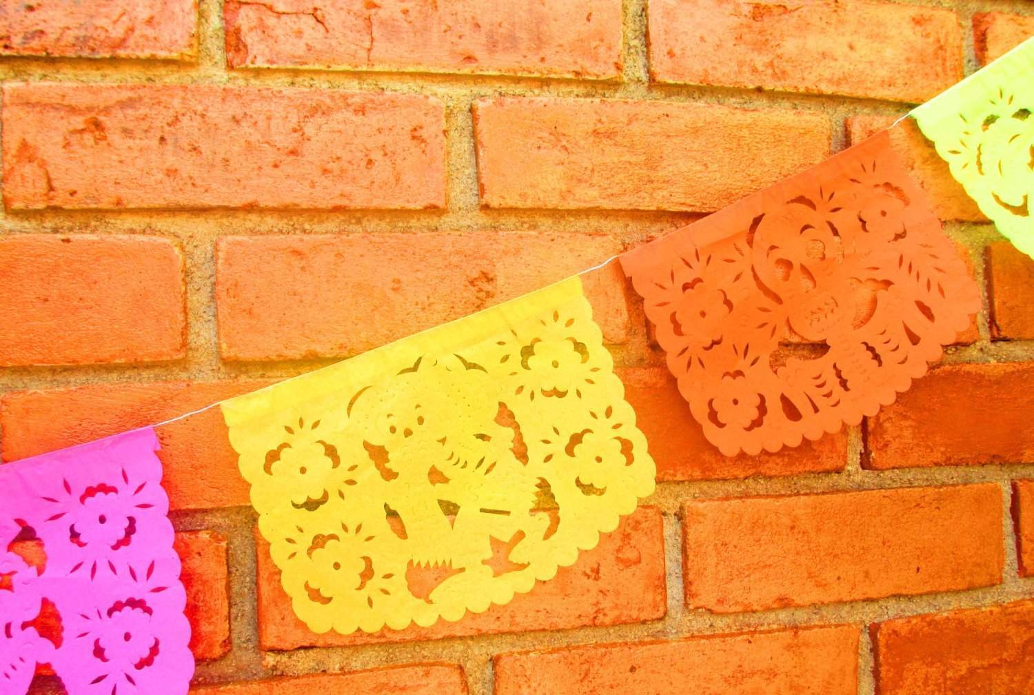 Día de Los Muertos Papel Picado Banner in Multi-Color | FiestaConnect ...